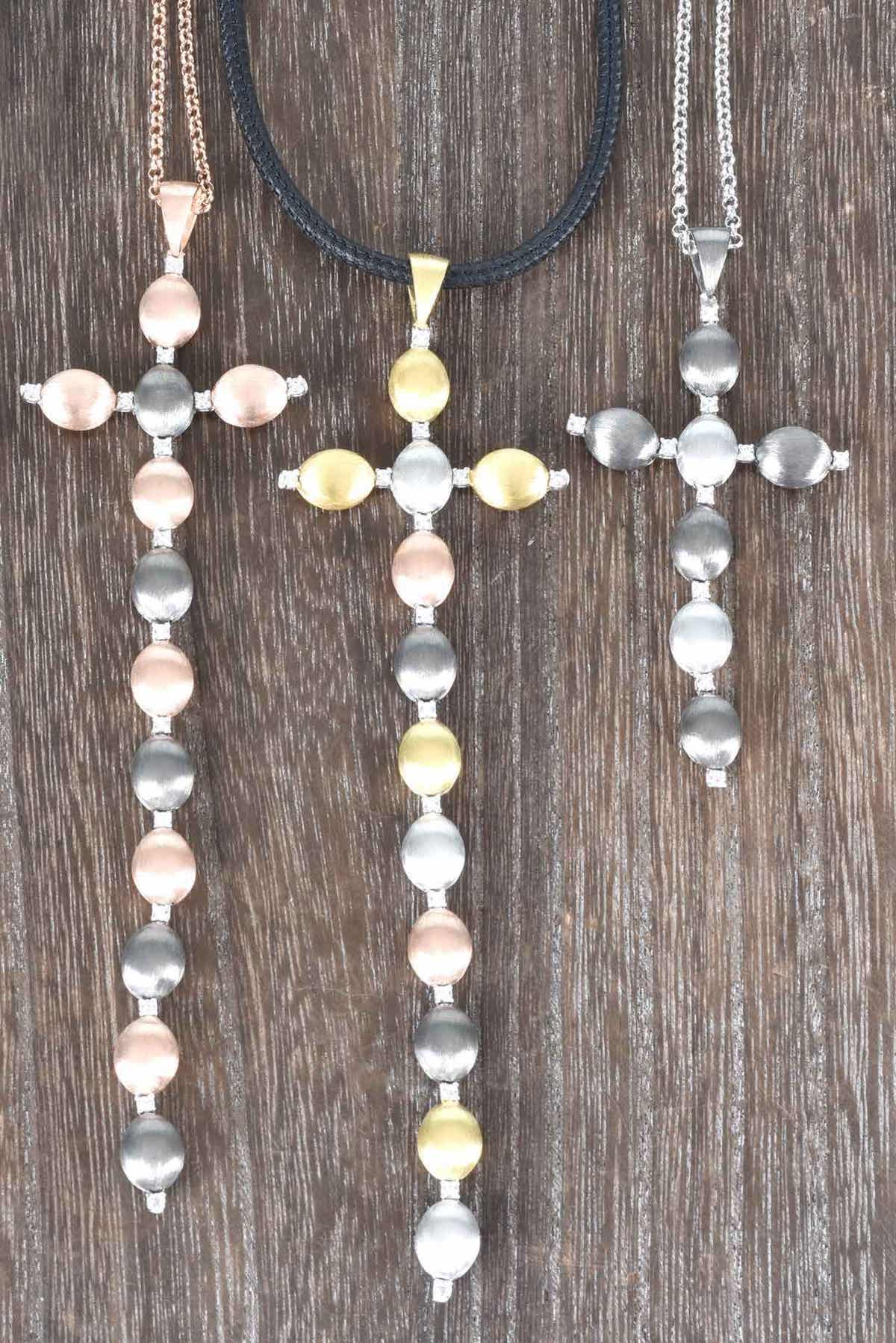 My Favorite Cross Short in Two Tone